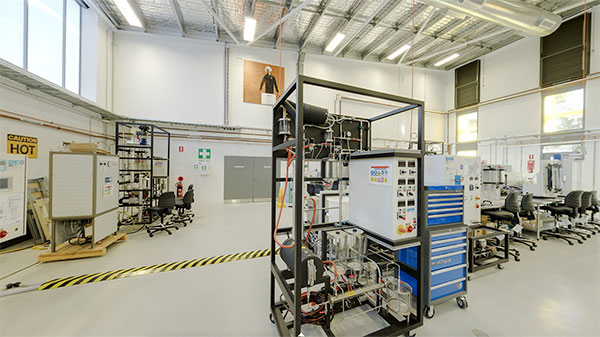 ECU | Engineering & Technology – World-Class Facilities & Supportive ...