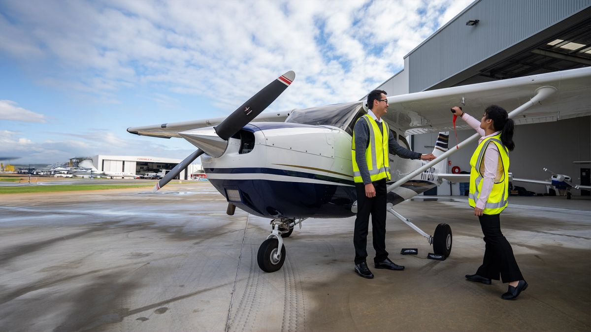 ECU | Bachelor of Aviation